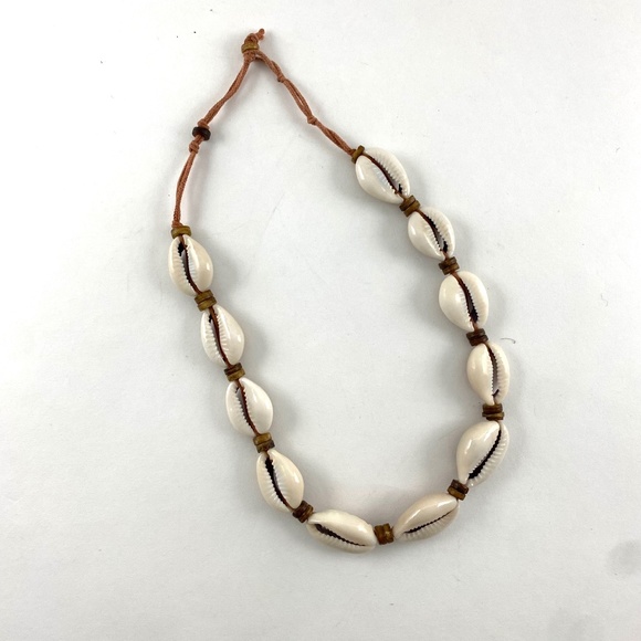 Vintage | Jewelry | Vintage 8s Cowrie Shell Choker Necklace | Poshmark